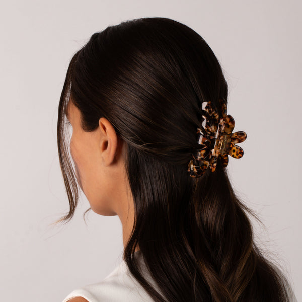 Large Ruffle Classic Hair Claw Clip – Adina Eden